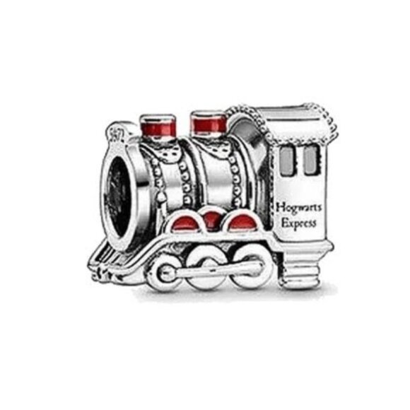 Pandora | Jewelry | Pandora Warner Bros Silver Harry Potter Hogwarts ...